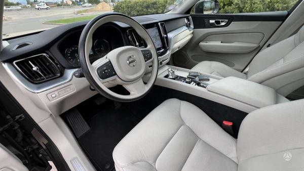Volvo XC60 2018 Viļņa, ar dzinēja tilpumu 1.97 L un nobraukumu 192 tūkst. km par 22900 €, foto 11 vietnē AUTOMOTO.COM.LV