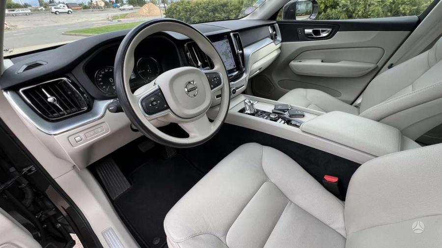 Volvo XC60 2018 Viļņa, ar dzinēja tilpumu 1.97 L un nobraukumu 192 tūkst. km par 22900 €, foto 11 vietnē AUTOMOTO.COM.LV