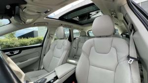 Volvo XC60 2018 Viļņa, ar dzinēja tilpumu 1.97 L un nobraukumu 192 tūkst. km par 22900 €, foto 19 vietnē AUTOMOTO.COM.LV