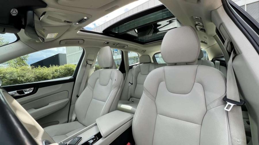 Volvo XC60 2018 Viļņa, ar dzinēja tilpumu 1.97 L un nobraukumu 192 tūkst. km par 22900 €, foto 19 vietnē AUTOMOTO.COM.LV