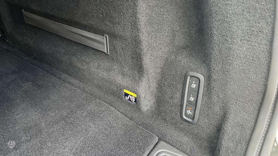 Volvo XC60 2018 Viļņa, ar dzinēja tilpumu 1.97 L un nobraukumu 192 tūkst. km par 22900 €, foto 29 vietnē AUTOMOTO.COM.LV