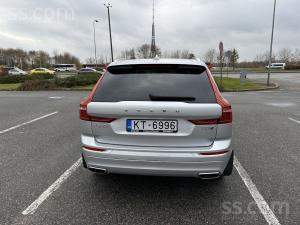 Volvo XC60 2019 Rīga, ar dzinēja tilpumu 2.00 L un nobraukumu 122 tūkst. km par 29500 €, foto 4 vietnē AUTOMOTO.COM.LV