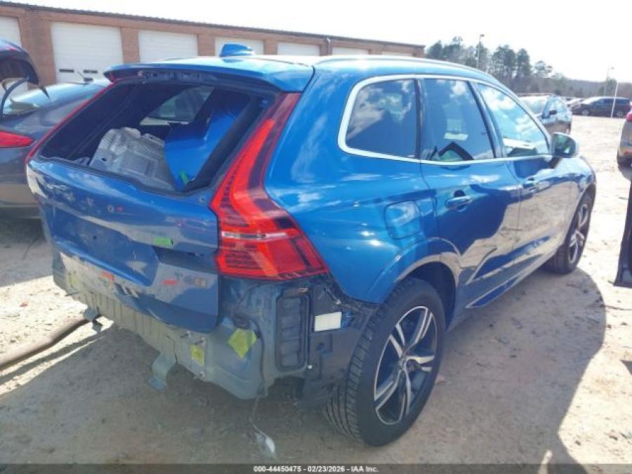 Volvo XC60 2019 in Klaipeda, with an engine capacity of 0.00 L and mileage of 0 thousand km for 17425 €, photo 4 on AUTOMOTO.COM.LV