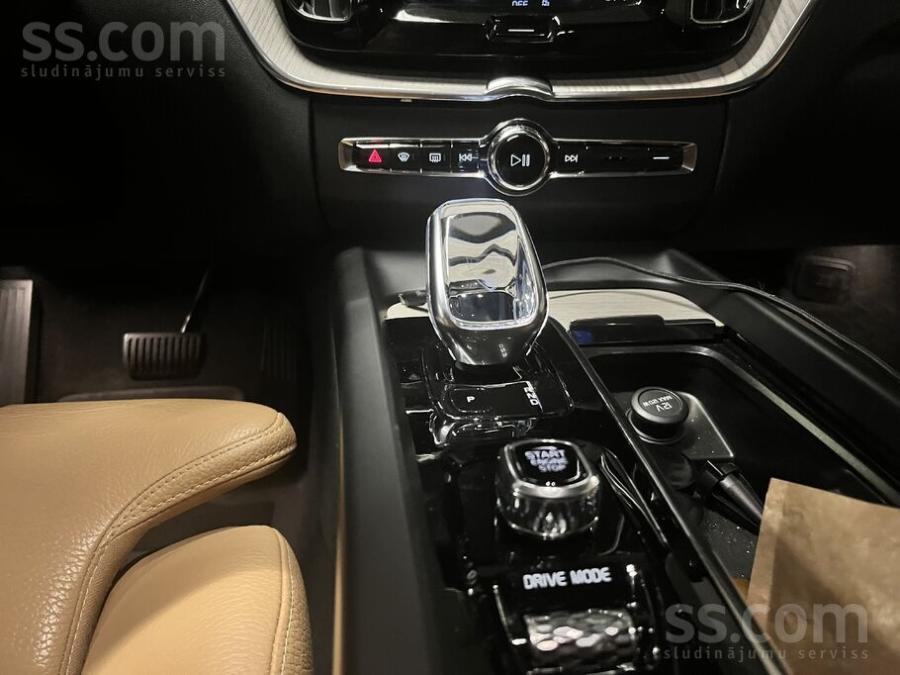 Volvo XC60 2019 Rīga, ar dzinēja tilpumu 2.00 L un nobraukumu 155 tūkst. km par 26350 €, foto 6 vietnē AUTOMOTO.COM.LV