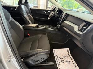 Volvo XC60 2019 in Kaunas, with an engine capacity of 2.00 L and mileage of 280 thousand km for 16650 €, photo 13 on AUTOMOTO.COM.LV