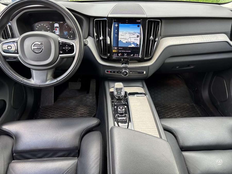 Volvo XC60 2019 Viļņa, ar dzinēja tilpumu 1.97 L un nobraukumu 236 tūkst. km par 20990 €, foto 16 vietnē AUTOMOTO.COM.LV
