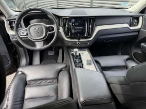 Volvo XC60 2019 in Vilnius, with an engine capacity of 1.97 L and mileage of 236 thousand km for 20990 €, photo 11 on AUTOMOTO.COM.LV