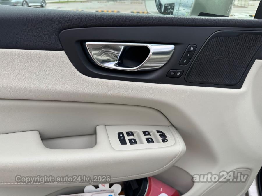 Volvo XC60 2020 in Tallinn, with an engine capacity of 2.00 L and mileage of 137 thousand km for 35000 €, photo 7 on AUTOMOTO.COM.LV