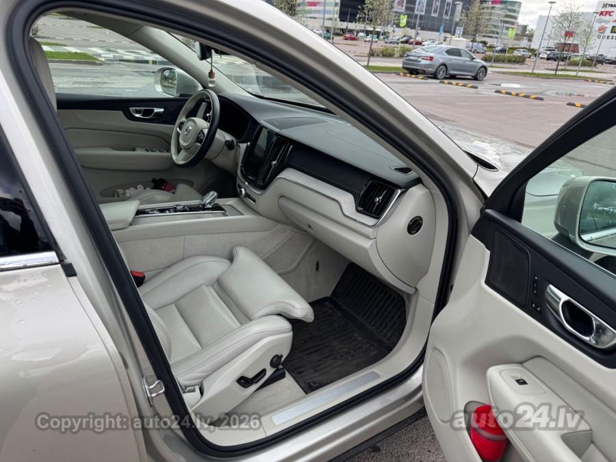 Volvo XC60 2020 in Tallinn, with an engine capacity of 2.00 L and mileage of 137 thousand km for 35000 €, photo 9 on AUTOMOTO.COM.LV