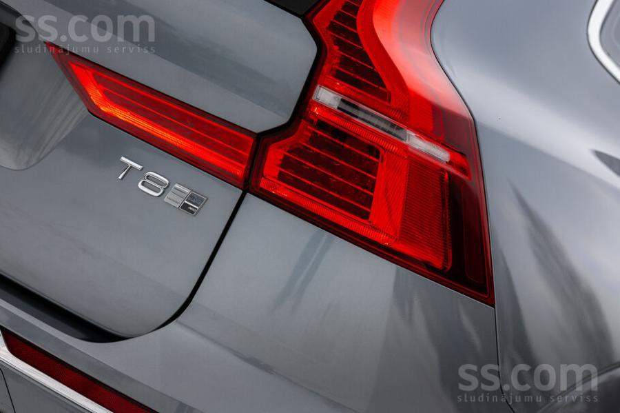 Volvo XC60 2020 Jelgava, ar dzinēja tilpumu 2.00 L un nobraukumu 222 tūkst. km par 25000 €, foto 9 vietnē AUTOMOTO.COM.LV