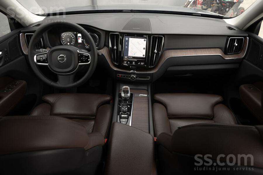Volvo XC60 2020 Jelgava, ar dzinēja tilpumu 2.00 L un nobraukumu 222 tūkst. km par 25000 €, foto 10 vietnē AUTOMOTO.COM.LV