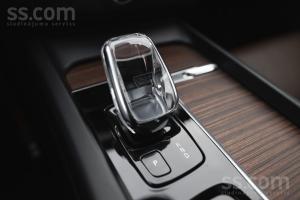 Volvo XC60 2020 Jelgava, ar dzinēja tilpumu 2.00 L un nobraukumu 222 tūkst. km par 25000 €, foto 27 vietnē AUTOMOTO.COM.LV