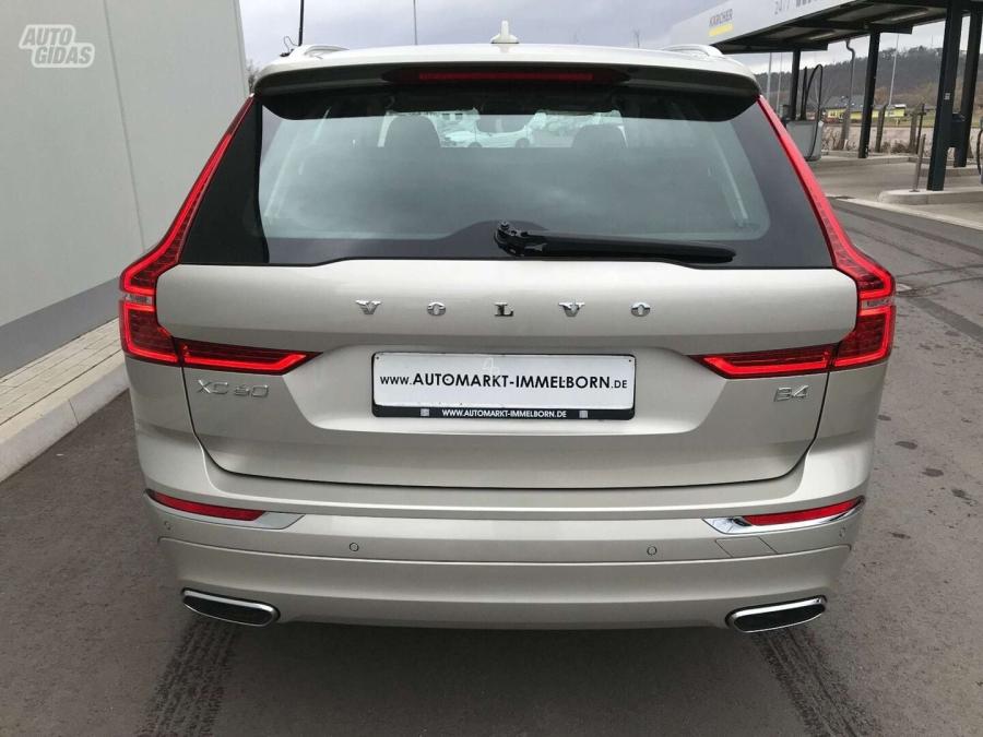 Volvo XC60 2021 Kauņa, ar dzinēja tilpumu 2.00 L un nobraukumu 14 tūkst. km par 32649 €, foto 4 vietnē AUTOMOTO.COM.LV