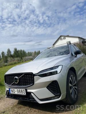 Volvo XC60 2021 in Riga, with an engine capacity of 2.00 L and mileage of 108 thousand km for 27500 €, photo 3 on AUTOMOTO.COM.LV