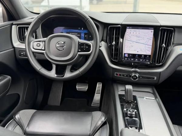 Volvo XC60 2021 Rīga, ar dzinēja tilpumu 2.00 L un nobraukumu 202 tūkst. km par 22000 €, foto 8 vietnē AUTOMOTO.COM.LV