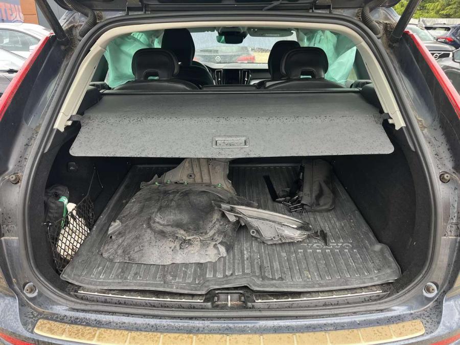 Volvo XC60 2021 Kauņa, ar dzinēja tilpumu 1.97 L un nobraukumu 51 tūkst. km par 14500 €, foto 20 vietnē AUTOMOTO.COM.LV