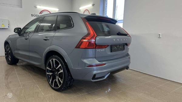 Volvo XC60 2022 Marijampole, ar dzinēja tilpumu 2.00 L un nobraukumu 160 tūkst. km par 42550 €, foto 10 vietnē AUTOMOTO.COM.LV