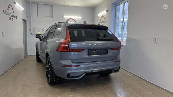 Volvo XC60 2022 in Marijampole, with an engine capacity of 2.00 L and mileage of 160 thousand km for 42550 €, photo 11 on AUTOMOTO.COM.LV