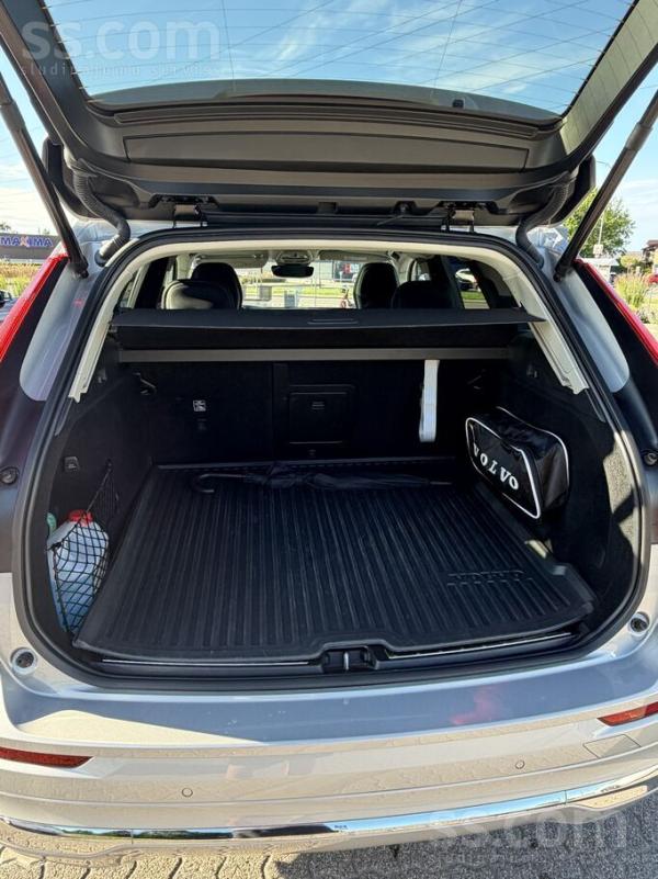 Volvo XC60 2022 Rīga, ar dzinēja tilpumu 2.00 L un nobraukumu 45 tūkst. km par 29000 €, foto 6 vietnē AUTOMOTO.COM.LV