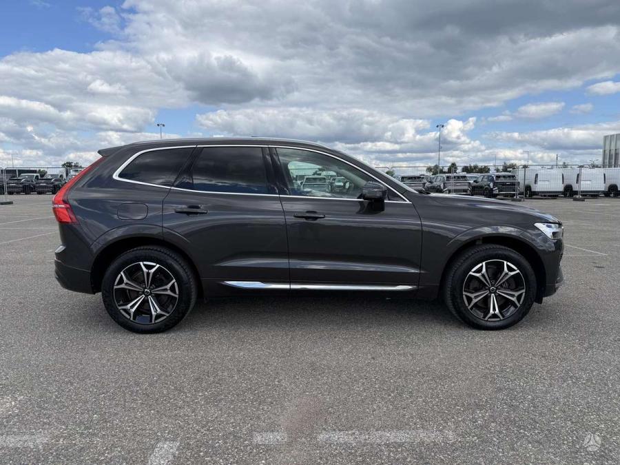 Volvo XC60 2022 Viļņa, ar dzinēja tilpumu 1.97 L un nobraukumu 180 tūkst. km par 28500 €, foto 10 vietnē AUTOMOTO.COM.LV
