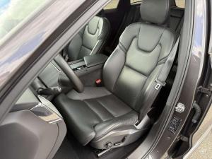 Volvo XC60 2022 Viļņa, ar dzinēja tilpumu 1.97 L un nobraukumu 180 tūkst. km par 28500 €, foto 21 vietnē AUTOMOTO.COM.LV