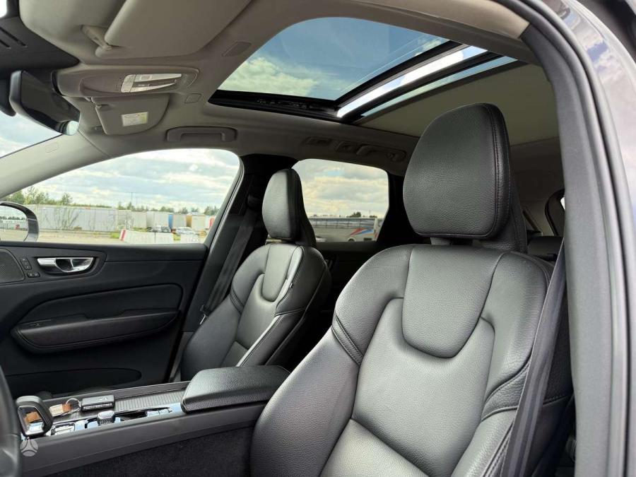 Volvo XC60 2022 Viļņa, ar dzinēja tilpumu 1.97 L un nobraukumu 180 tūkst. km par 28500 €, foto 33 vietnē AUTOMOTO.COM.LV