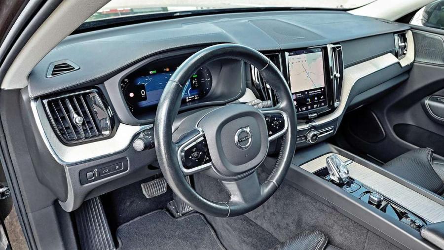 Volvo XC60 2022 Viļņa, ar dzinēja tilpumu 1.97 L un nobraukumu 281 tūkst. km par 23999 €, foto 29 vietnē AUTOMOTO.COM.LV