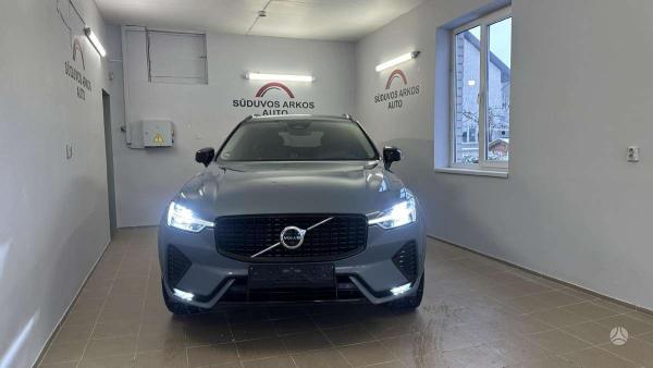Volvo XC60 2023 in Marijampole, with an engine capacity of 2.00 L and mileage of 160 thousand km for 42550 €, photo 2 on AUTOMOTO.COM.LV