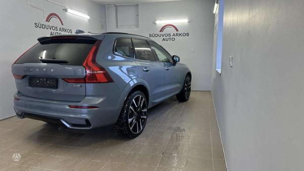 Volvo XC60 2023 in Marijampole, with an engine capacity of 2.00 L and mileage of 160 thousand km for 42550 €, photo 9 on AUTOMOTO.COM.LV