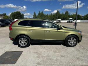 Zaļš Volvo XC60 2008 Telšiai, ar dzinēja tilpumu 2.40 L un nobraukumu 379 tūkst. km par 3700 €, foto 5 vietnē AUTOMOTO.COM.LV