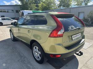 Zaļš Volvo XC60 2008 Telšiai, ar dzinēja tilpumu 2.40 L un nobraukumu 379 tūkst. km par 3700 €, foto 9 vietnē AUTOMOTO.COM.LV