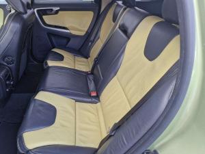 Zaļš Volvo XC60 2008 Viļņa, ar dzinēja tilpumu 2.95 L un nobraukumu 238 tūkst. km par 7600 €, foto 15 vietnē AUTOMOTO.COM.LV