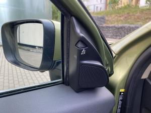 Green Volvo XC60 2009 in Vilnius, with an engine capacity of 2.40 L and mileage of 292 thousand km for 9300 €, photo 19 on AUTOMOTO.COM.LV