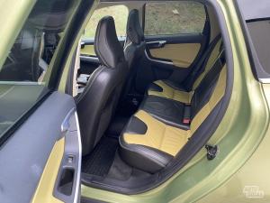 Green Volvo XC60 2009 in Vilnius, with an engine capacity of 2.40 L and mileage of 292 thousand km for 9300 €, photo 24 on AUTOMOTO.COM.LV