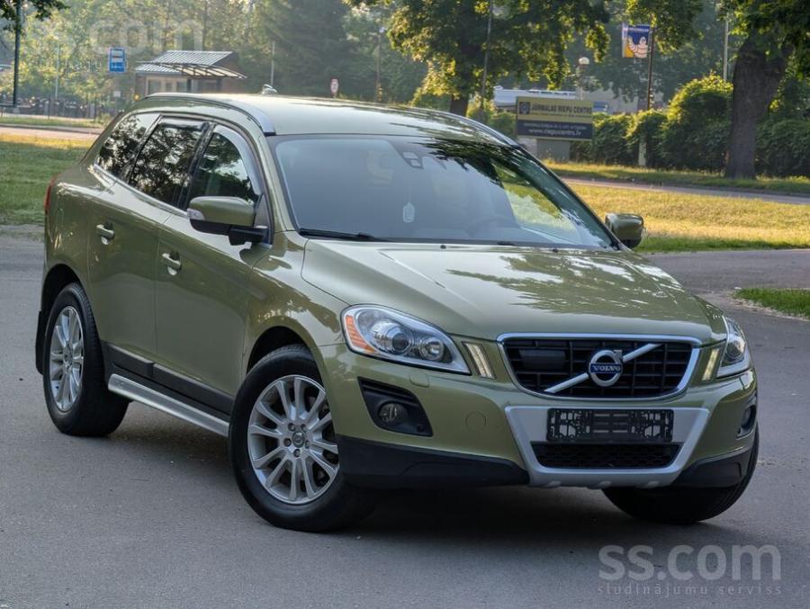 Green Volvo XC60 2009 in Jurmala, with an engine capacity of 2.40 L and mileage of 0 thousand km for 6950 €, photo 1 on AUTOMOTO.COM.LV