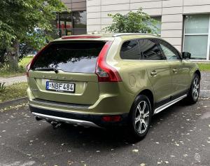 Green Volvo XC60 2009 in Vilnius, with an engine capacity of 2.40 L and mileage of 327 thousand km for 5800 €, photo 5 on AUTOMOTO.COM.LV