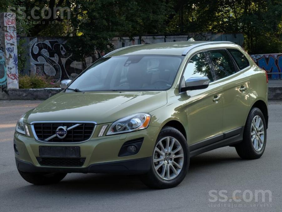 Zaļš Volvo XC60 2010 Jūrmala, ar dzinēja tilpumu 2.40 L un nobraukumu 0 tūkst. km par 6750 €, foto 4 vietnē AUTOMOTO.COM.LV