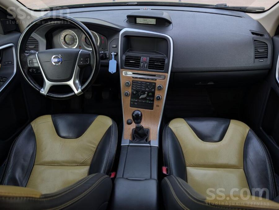 Zaļš Volvo XC60 2010 Jūrmala, ar dzinēja tilpumu 2.40 L un nobraukumu 0 tūkst. km par 6750 €, foto 12 vietnē AUTOMOTO.COM.LV