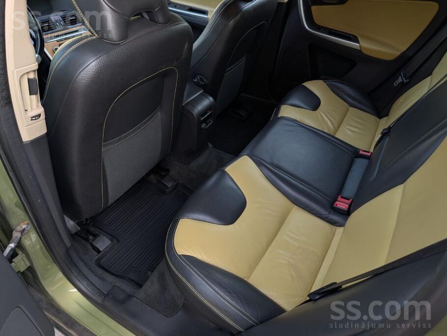 Zaļš Volvo XC60 2010 Jūrmala, ar dzinēja tilpumu 2.40 L un nobraukumu 0 tūkst. km par 6750 €, foto 16 vietnē AUTOMOTO.COM.LV