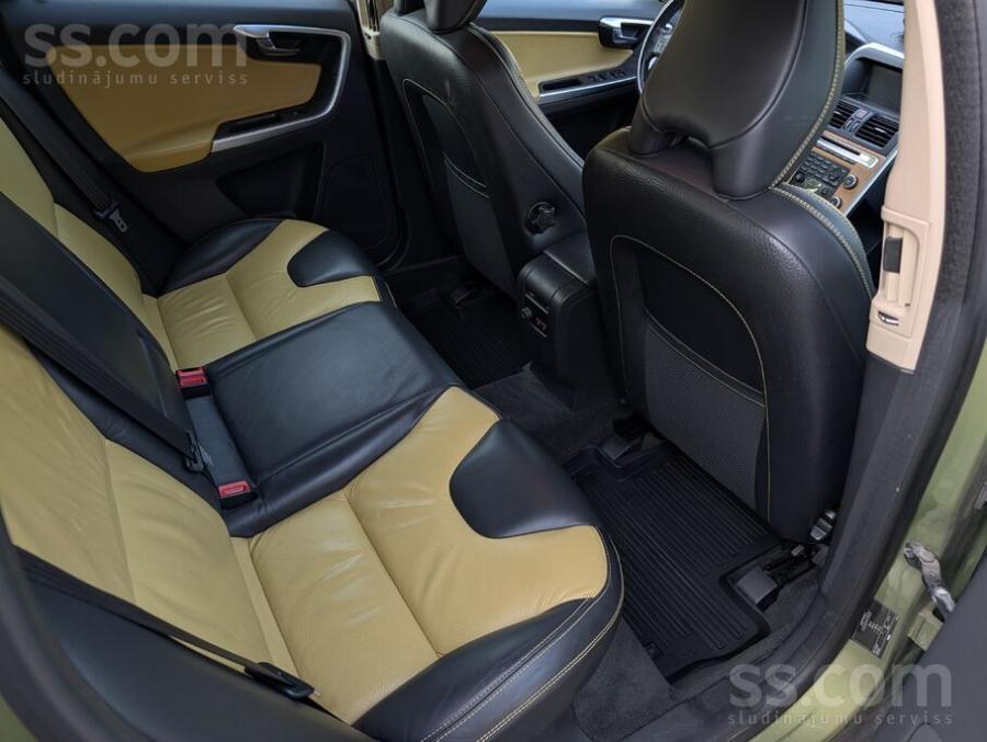 Zaļš Volvo XC60 2010 Jūrmala, ar dzinēja tilpumu 2.40 L un nobraukumu 0 tūkst. km par 6750 €, foto 17 vietnē AUTOMOTO.COM.LV