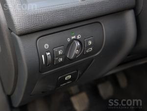 Zaļš Volvo XC60 2010 Jūrmala, ar dzinēja tilpumu 2.40 L un nobraukumu 0 tūkst. km par 6750 €, foto 20 vietnē AUTOMOTO.COM.LV