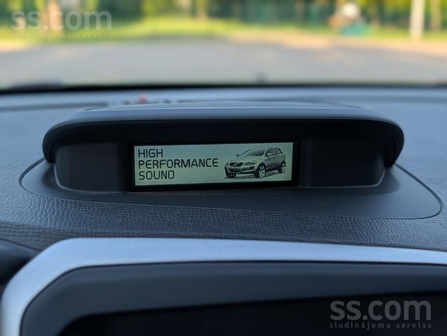Zaļš Volvo XC60 2010 Jūrmala, ar dzinēja tilpumu 2.40 L un nobraukumu 0 tūkst. km par 6750 €, foto 22 vietnē AUTOMOTO.COM.LV