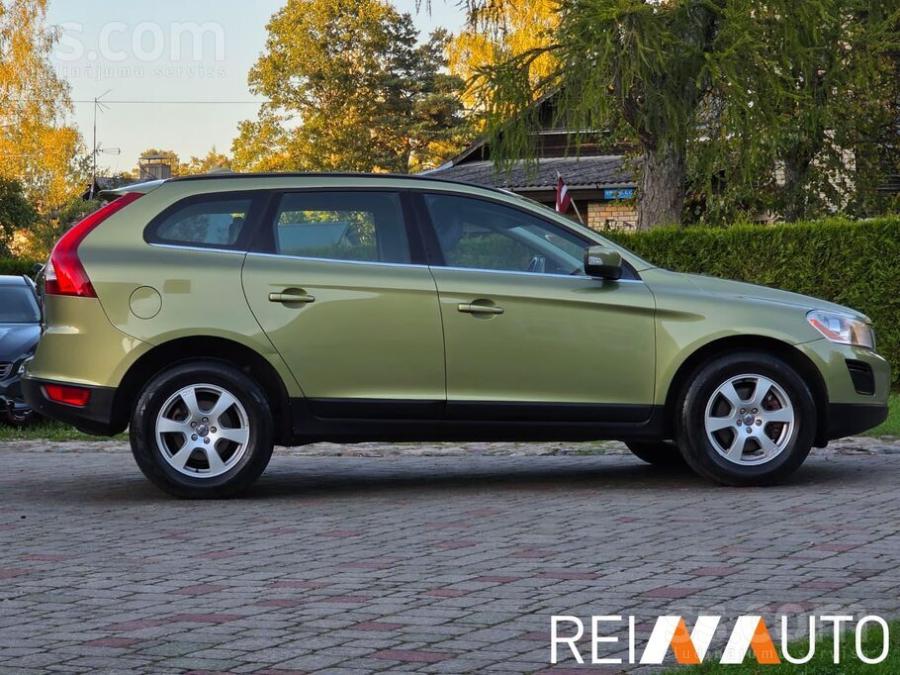 Zaļš Volvo XC60 2010 Rīga, ar dzinēja tilpumu 2.00 L un nobraukumu 312 tūkst. km par 7950 €, foto 7 vietnē AUTOMOTO.COM.LV