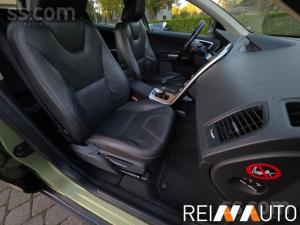 Zaļš Volvo XC60 2010 Rīga, ar dzinēja tilpumu 2.00 L un nobraukumu 312 tūkst. km par 7950 €, foto 19 vietnē AUTOMOTO.COM.LV