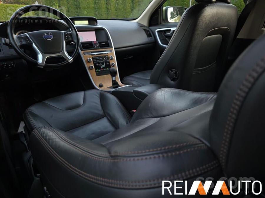 Zaļš Volvo XC60 2010 Rīga, ar dzinēja tilpumu 2.00 L un nobraukumu 312 tūkst. km par 7950 €, foto 22 vietnē AUTOMOTO.COM.LV