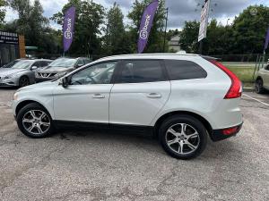 Zaļš Volvo XC60 2012 Alīta, ar dzinēja tilpumu 2.40 L un nobraukumu 240 tūkst. km par 9700 €, foto 7 vietnē AUTOMOTO.COM.LV