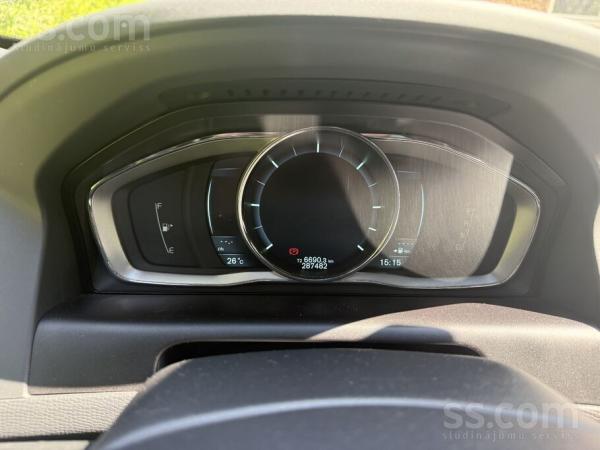 Zaļš Volvo XC60 2013 Rīga, ar dzinēja tilpumu 2.00 L un nobraukumu 285 tūkst. km par 12350 €, foto 7 vietnē AUTOMOTO.COM.LV