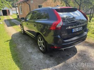 Zaļš Volvo XC60 2013 Rīga, ar dzinēja tilpumu 2.00 L un nobraukumu 285 tūkst. km par 12350 €, foto 12 vietnē AUTOMOTO.COM.LV
