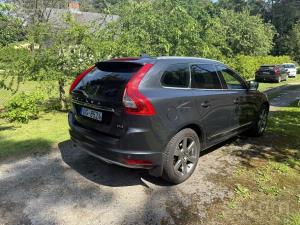 Zaļš Volvo XC60 2013 Rīga, ar dzinēja tilpumu 2.00 L un nobraukumu 285 tūkst. km par 12350 €, foto 13 vietnē AUTOMOTO.COM.LV