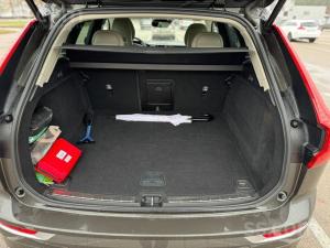 Zaļš Volvo XC60 2017 Rīga, ar dzinēja tilpumu 2.00 L un nobraukumu 189 tūkst. km par 17500 €, foto 11 vietnē AUTOMOTO.COM.LV